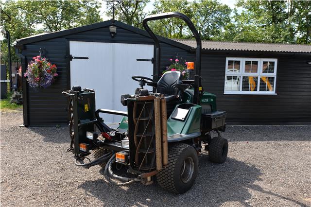2008 Hayter LT324 triple cylinder ride on mower – KS Plant and Marine