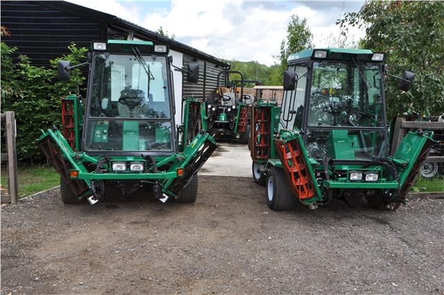 2015 Ransomes Commander 3520 with Full Cab 5 Gang Ride on Mower 4WD ...