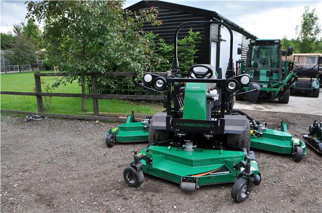 2014 Ransomes HR6010 & Hayter R324T Batwing Rotary Ride on 4WD Mowers ...