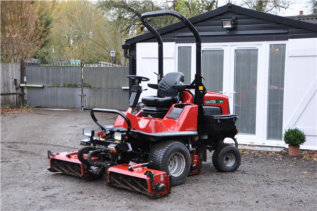 Hayter LT324 Triple Cylinder Ride on Mower 4WD with 950 Hours – KS ...