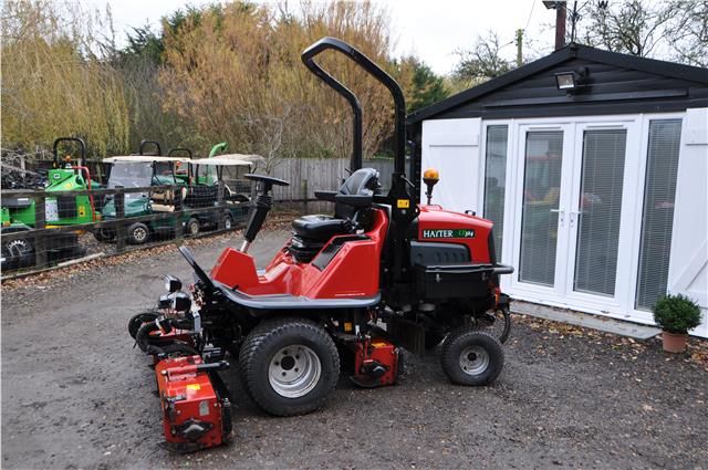 Hayter LT324 Triple Cylinder Ride on Mower 4WD with 950 Hours – KS ...