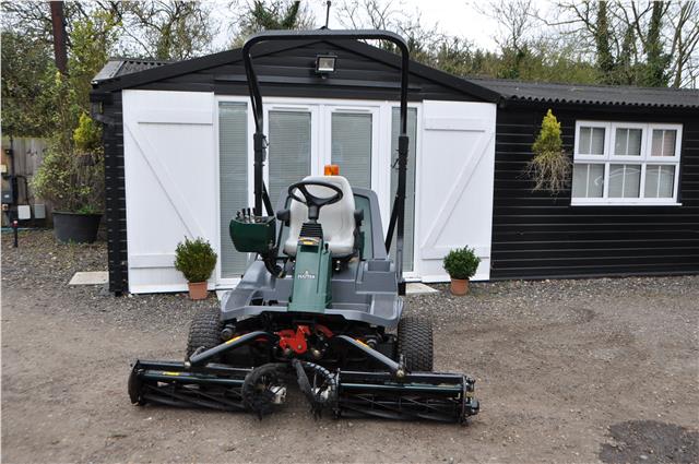 2008 Hayter MT313 3WD Triple Cylinder Ride on Mower 700 Hours – KS ...