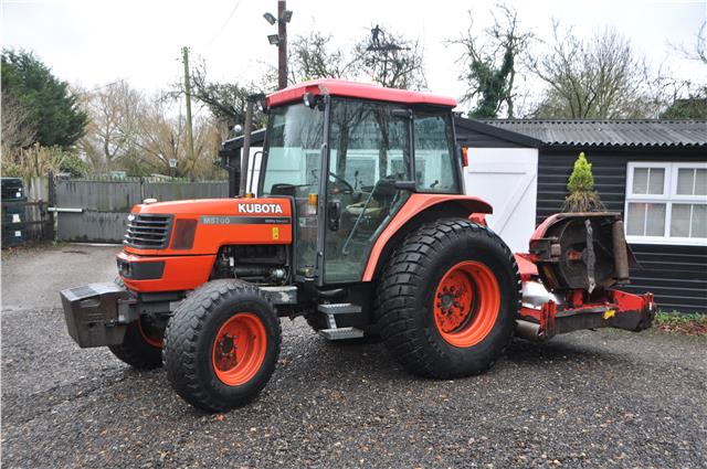 2002 Kubota M5700 4WD Tractor with Trimax Stealth S2 340 Rear PTO ...