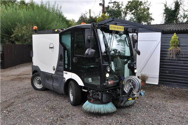 2017 Scarab Mathieu MC210 Road Sweeper 5 in 1 – KS Plant and Marine