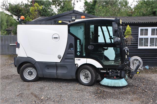 2017 Scarab Mathieu MC210 Road Sweeper 5 in 1 – KS Plant and Marine