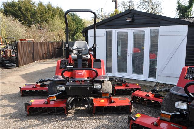 2018 Hayter / Toro T424 5 Gang Cylinder Mower 4WD 1200 hours – KS Plant ...