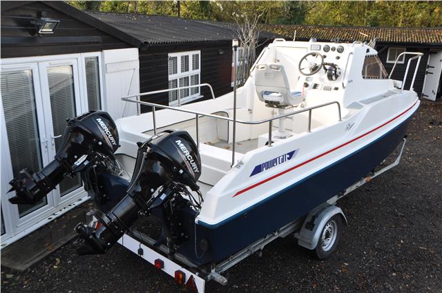 Powercat 525 Catamaran Fishing Commercial Boat Twin outboard Engines ...