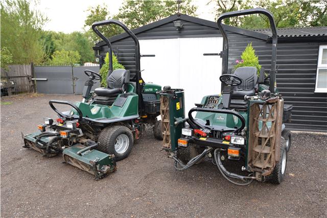 2010 Hayter LT324 4WD Triple Cylinder Ride on mower – KS Plant and Marine