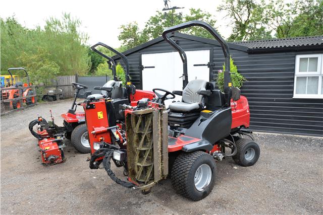 2013 Hayter LT324 / Toro LT3340 4WD Triple Cylinder Ride onMower – KS ...