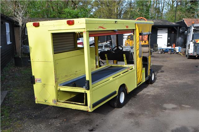 EZGO Petrol Golf Buggy Ambulance – KS Plant and Marine